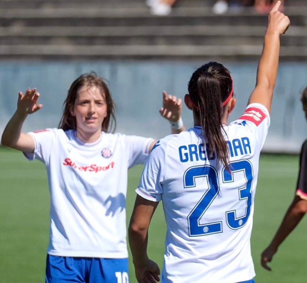 Andrea Grebenar iz Viteza oduševljava igrama u ŽNK Hajduk Split N24.ba