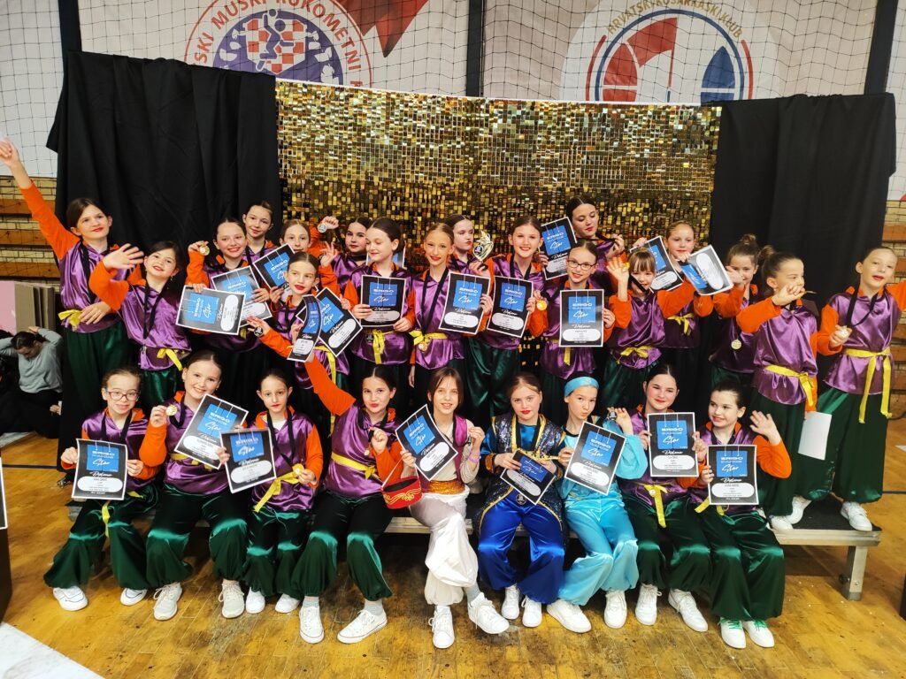 PLESNI STUDIO B-DANCE BRILJIRAO NA MEĐUNARODNOM NATJECANJU ERIGO DANCE ...